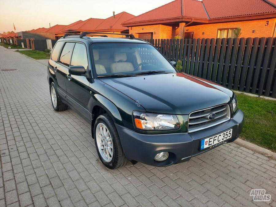 Green Subaru Forester 2004 in Klaipeda, with an engine capacity of 2.50 L and mileage of 144 thousand km for 3990 €, photo 4 on AUTOMOTO.COM.LV