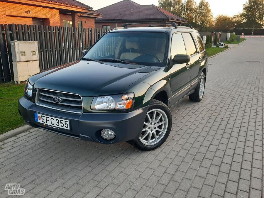 Green Subaru Forester 2004 in Klaipeda, with an engine capacity of 2.50 L and mileage of 144 thousand km for 3900 €, photo 3 on AUTOMOTO.COM.LV