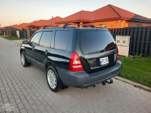 Green Subaru Forester 2004 in Klaipeda, with an engine capacity of 2.50 L and mileage of 144 thousand km for 3900 €, photo 12 on AUTOMOTO.COM.LV