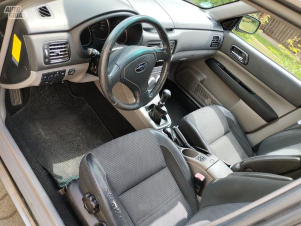 Green Subaru Forester 2004 in Silute, with an engine capacity of 2.00 L and mileage of 264 thousand km for 3350 €, photo 8 on AUTOMOTO.COM.LV