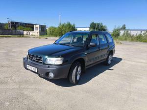 Green Subaru Forester 2004 in Panevezys, with an engine capacity of 1.99 L and mileage of 250 thousand km for 2800 €, photo 3 on AUTOMOTO.COM.LV