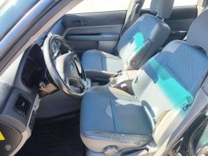 Green Subaru Forester 2004 in Panevezys, with an engine capacity of 1.99 L and mileage of 250 thousand km for 2800 €, photo 16 on AUTOMOTO.COM.LV