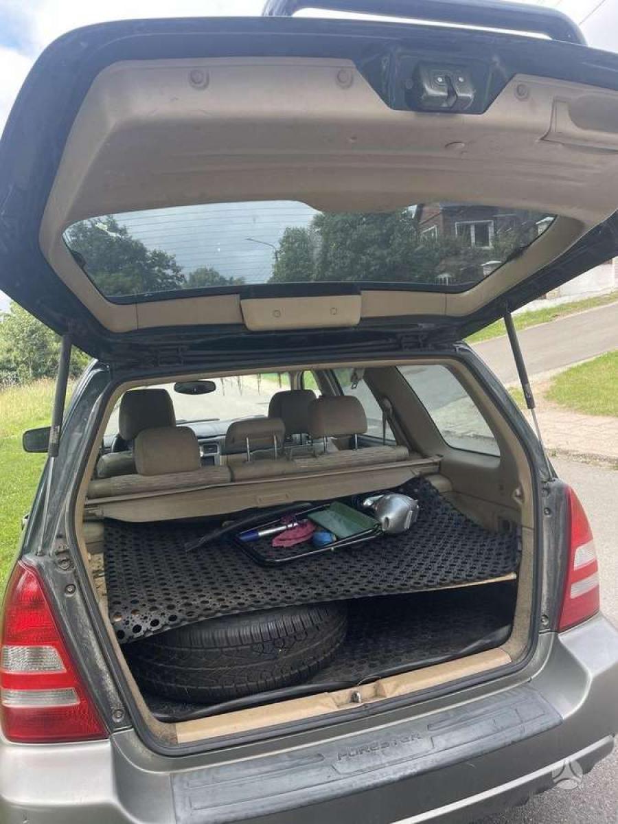 Zaļš Subaru Forester 2004 Viļņa, ar dzinēja tilpumu 2.46 L un nobraukumu 348 tūkst. km par 1000 €, foto 8 vietnē AUTOMOTO.COM.LV