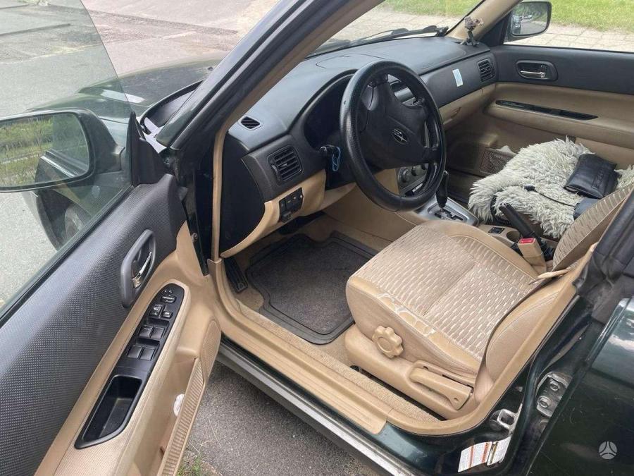 Zaļš Subaru Forester 2004 Viļņa, ar dzinēja tilpumu 2.46 L un nobraukumu 348 tūkst. km par 1000 €, foto 12 vietnē AUTOMOTO.COM.LV