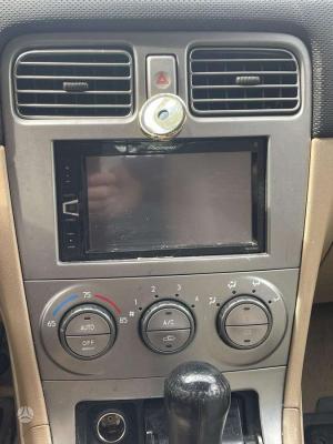 Zaļš Subaru Forester 2004 Viļņa, ar dzinēja tilpumu 2.46 L un nobraukumu 348 tūkst. km par 1000 €, foto 14 vietnē AUTOMOTO.COM.LV