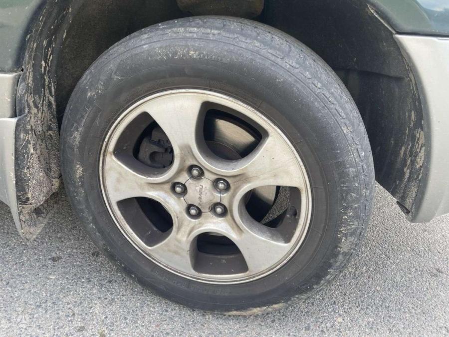 Zaļš Subaru Forester 2004 Viļņa, ar dzinēja tilpumu 2.46 L un nobraukumu 348 tūkst. km par 1000 €, foto 22 vietnē AUTOMOTO.COM.LV
