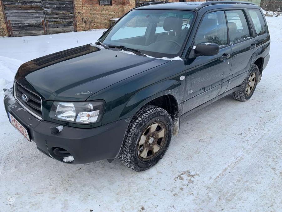 Green Subaru Forester 2005 in Utena, with an engine capacity of 1.99 L and mileage of 160 thousand km for 2650 €, photo 1 on AUTOMOTO.COM.LV