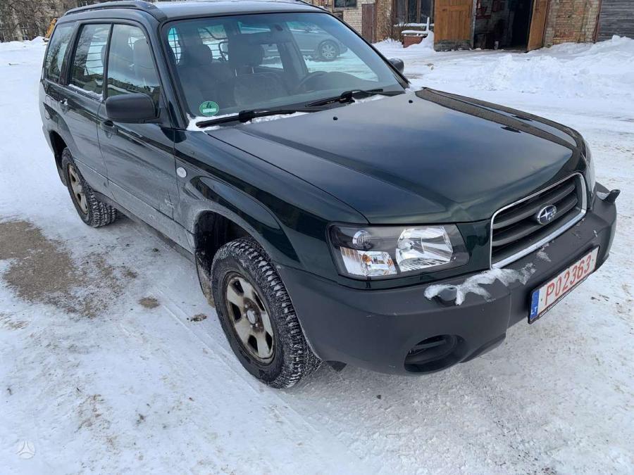 Green Subaru Forester 2005 in Utena, with an engine capacity of 1.99 L and mileage of 160 thousand km for 2650 €, photo 2 on AUTOMOTO.COM.LV