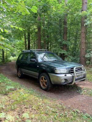 Zaļš Subaru Forester 2005 Utena, ar dzinēja tilpumu 1.99 L un nobraukumu 216 tūkst. km par 2500 €, foto  vietnē AUTOMOTO.COM.LV