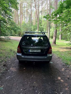 Zaļš Subaru Forester 2005 Utena, ar dzinēja tilpumu 1.99 L un nobraukumu 216 tūkst. km par 2500 €, foto 5 vietnē AUTOMOTO.COM.LV