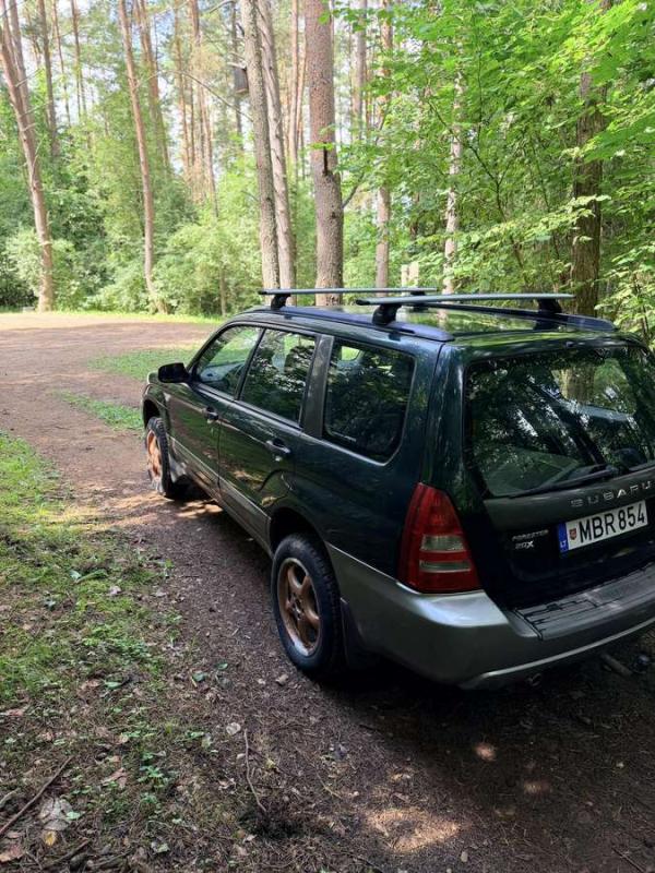 Zaļš Subaru Forester 2005 Utena, ar dzinēja tilpumu 1.99 L un nobraukumu 216 tūkst. km par 2500 €, foto 5 vietnē AUTOMOTO.COM.LV