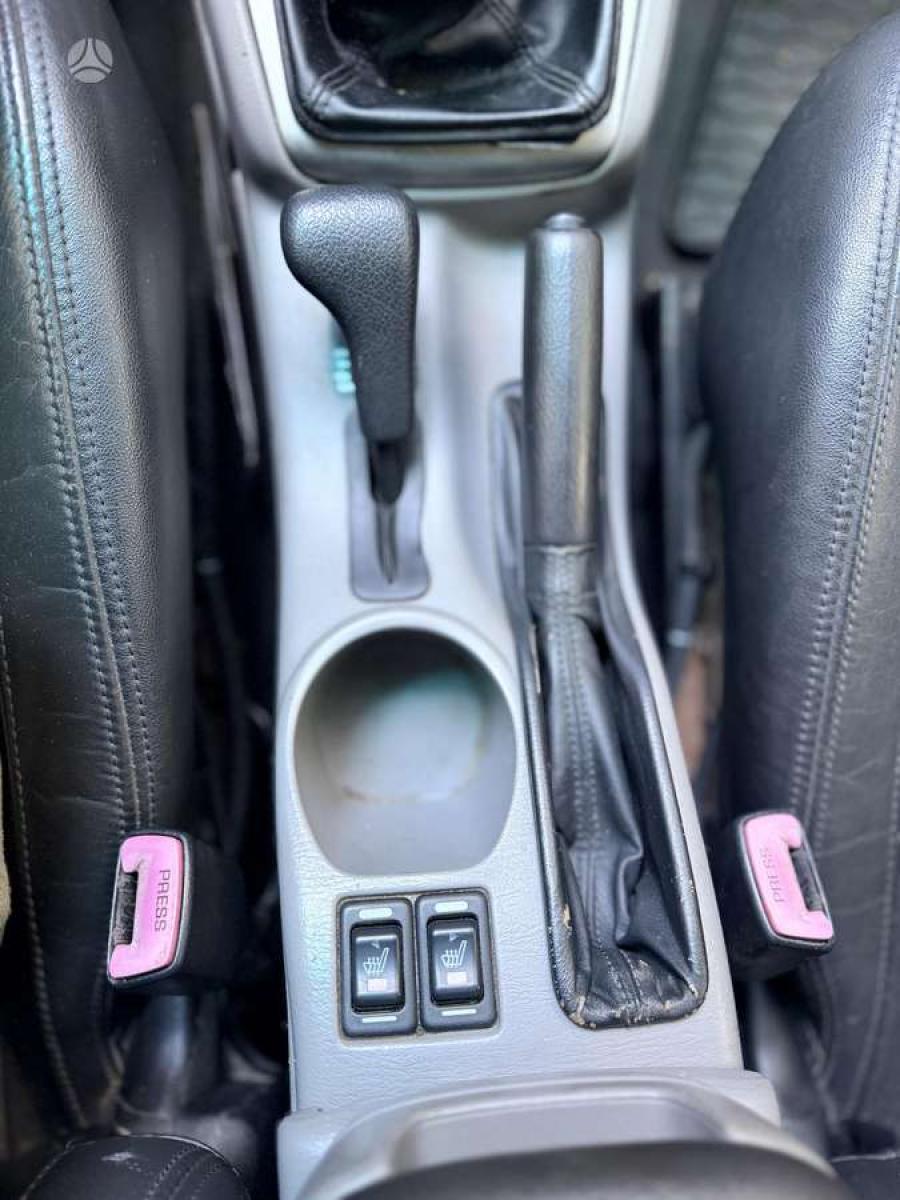 Zaļš Subaru Forester 2005 Utena, ar dzinēja tilpumu 1.99 L un nobraukumu 216 tūkst. km par 2500 €, foto 21 vietnē AUTOMOTO.COM.LV