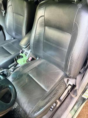 Zaļš Subaru Forester 2005 Utena, ar dzinēja tilpumu 1.99 L un nobraukumu 216 tūkst. km par 2500 €, foto 22 vietnē AUTOMOTO.COM.LV