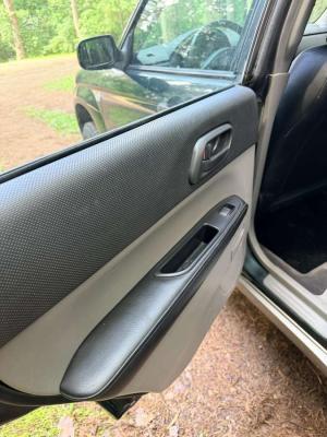 Zaļš Subaru Forester 2005 Utena, ar dzinēja tilpumu 1.99 L un nobraukumu 216 tūkst. km par 2500 €, foto 24 vietnē AUTOMOTO.COM.LV
