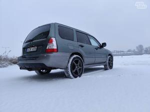 Zaļš Subaru Forester 2006 Viļņa, ar dzinēja tilpumu 2.50 L un nobraukumu 340 tūkst. km par 4300 €, foto 9 vietnē AUTOMOTO.COM.LV