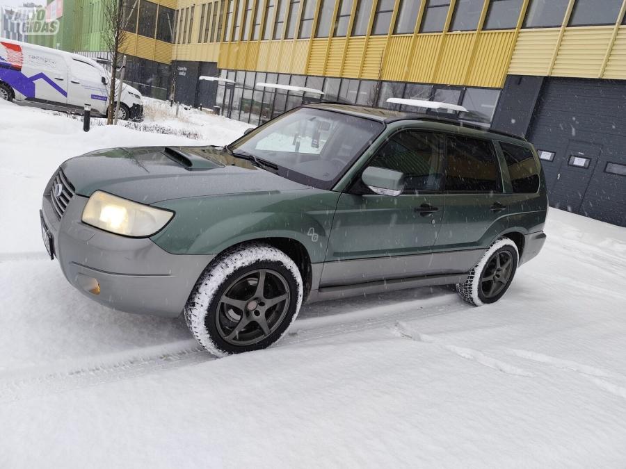 Zaļš Subaru Forester 2006 Viļņa, ar dzinēja tilpumu 2.50 L un nobraukumu 340 tūkst. km par 4300 €, foto 15 vietnē AUTOMOTO.COM.LV