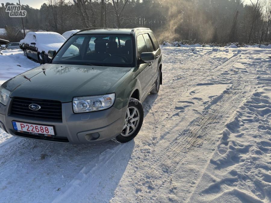 Zaļš Subaru Forester 2006 Jurbarkas, ar dzinēja tilpumu 2.00 L un nobraukumu 244 tūkst. km par 2450 €, foto 12 vietnē AUTOMOTO.COM.LV