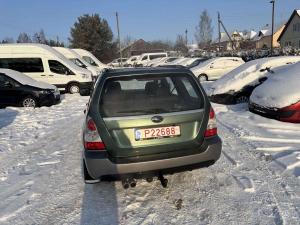 Zaļš Subaru Forester 2006 Jurbarkas, ar dzinēja tilpumu 1.99 L un nobraukumu 243 tūkst. km par 2450 €, foto 5 vietnē AUTOMOTO.COM.LV