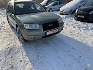 Zaļš Subaru Forester 2006 Jurbarkas, ar dzinēja tilpumu 1.99 L un nobraukumu 243 tūkst. km par 2450 €, foto 9 vietnē AUTOMOTO.COM.LV