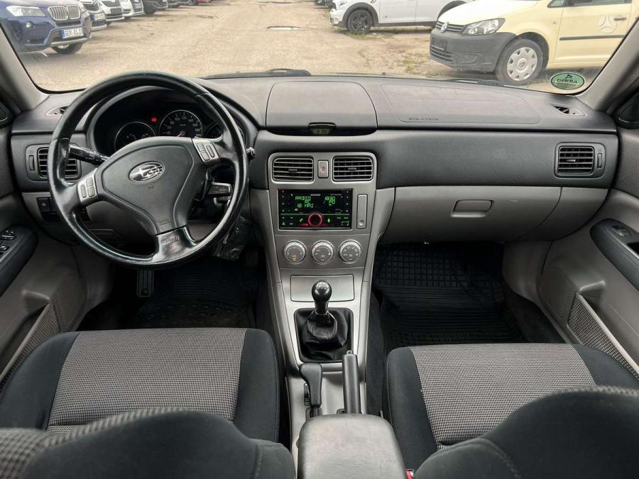 Zaļš Subaru Forester 2006 Utena, ar dzinēja tilpumu 1.99 L un nobraukumu 199 tūkst. km par 3650 €, foto 10 vietnē AUTOMOTO.COM.LV