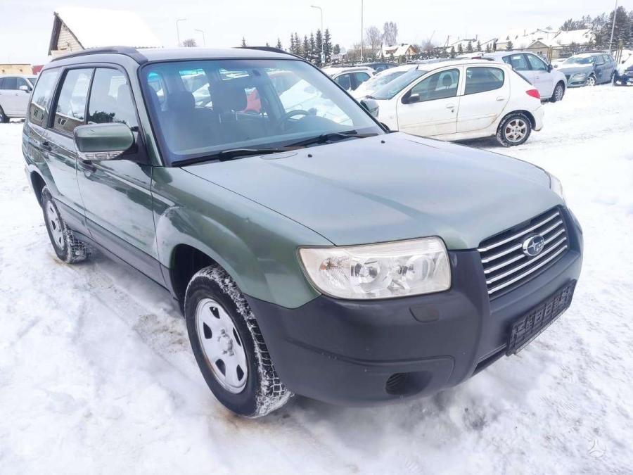 Zaļš Subaru Forester 2007 Utena, ar dzinēja tilpumu 1.99 L un nobraukumu 188 tūkst. km par 3450 €, foto 2 vietnē AUTOMOTO.COM.LV