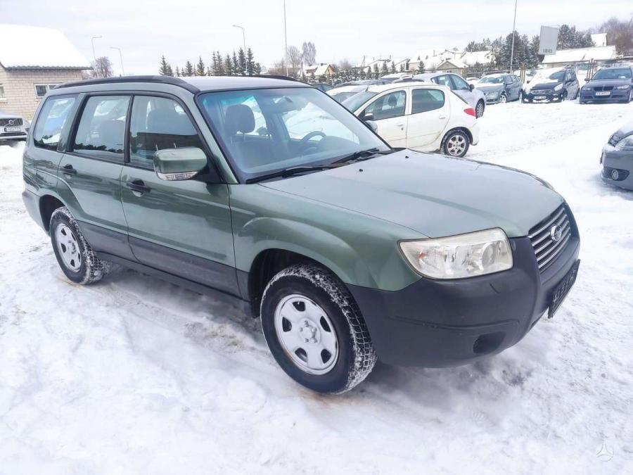 Zaļš Subaru Forester 2007 Utena, ar dzinēja tilpumu 1.99 L un nobraukumu 188 tūkst. km par 3450 €, foto 8 vietnē AUTOMOTO.COM.LV
