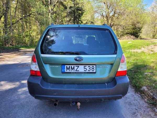 Zaļš Subaru Forester 2007 Elektrėnai, ar dzinēja tilpumu 2.00 L un nobraukumu 322 tūkst. km par 1895 €, foto 4 vietnē AUTOMOTO.COM.LV