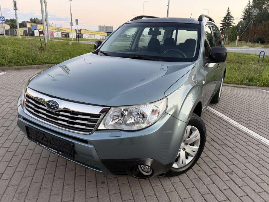 Green Subaru Forester 2009 in Utena, with an engine capacity of 1.99 L and mileage of 205 thousand km for 6500 €, photo 4 on AUTOMOTO.COM.LV