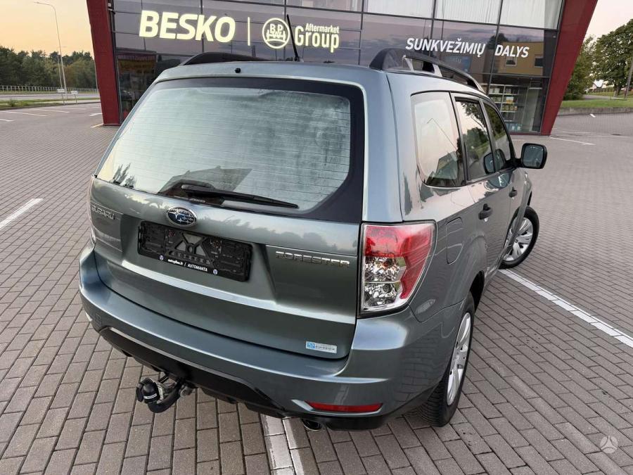 Green Subaru Forester 2009 in Utena, with an engine capacity of 1.99 L and mileage of 205 thousand km for 6500 €, photo 13 on AUTOMOTO.COM.LV