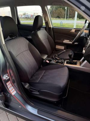 Green Subaru Forester 2009 in Utena, with an engine capacity of 1.99 L and mileage of 205 thousand km for 6500 €, photo 28 on AUTOMOTO.COM.LV