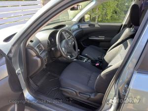 Zaļš Subaru Forester 2011 Tallina, ar dzinēja tilpumu 2.00 L un nobraukumu 340 tūkst. km par 3500 €, foto 8 vietnē AUTOMOTO.COM.LV