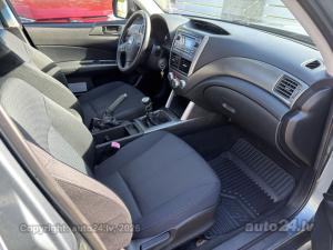 Zaļš Subaru Forester 2011 Tallina, ar dzinēja tilpumu 2.00 L un nobraukumu 340 tūkst. km par 3500 €, foto 12 vietnē AUTOMOTO.COM.LV