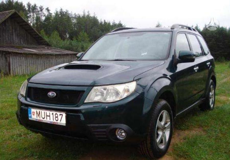 Green Subaru Forester 2012 in Vilnius, with an engine capacity of 2.00 L and mileage of 185 thousand km for 2000 €, photo 1 on AUTOMOTO.COM.LV