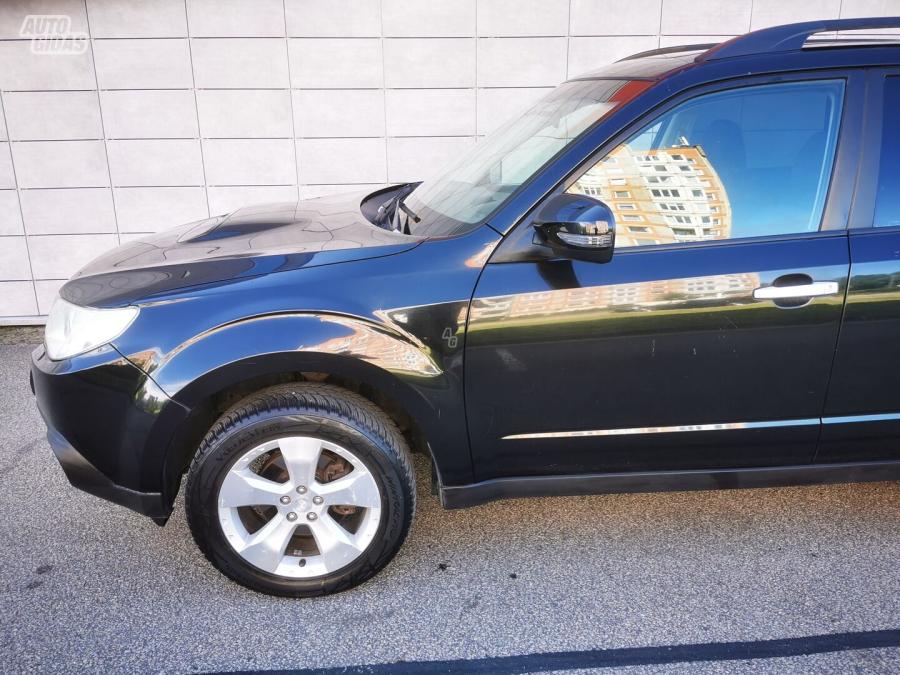 Zaļš Subaru Forester 2012 Klaipėda, ar dzinēja tilpumu 2.00 L un nobraukumu 208 tūkst. km par 3900 €, foto 12 vietnē AUTOMOTO.COM.LV