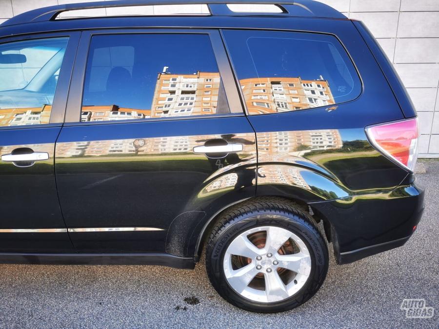 Zaļš Subaru Forester 2012 Klaipėda, ar dzinēja tilpumu 2.00 L un nobraukumu 208 tūkst. km par 3900 €, foto 13 vietnē AUTOMOTO.COM.LV