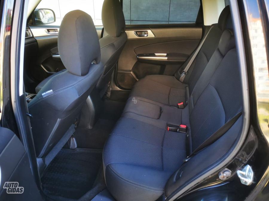 Zaļš Subaru Forester 2012 Klaipėda, ar dzinēja tilpumu 2.00 L un nobraukumu 208 tūkst. km par 3900 €, foto 21 vietnē AUTOMOTO.COM.LV