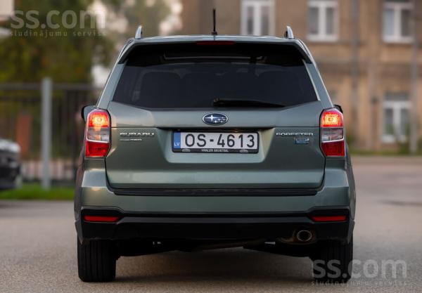 Zaļš Subaru Forester 2014 Jelgava, ar dzinēja tilpumu 2.00 L un nobraukumu 234 tūkst. km par 6500 €, foto 5 vietnē AUTOMOTO.COM.LV