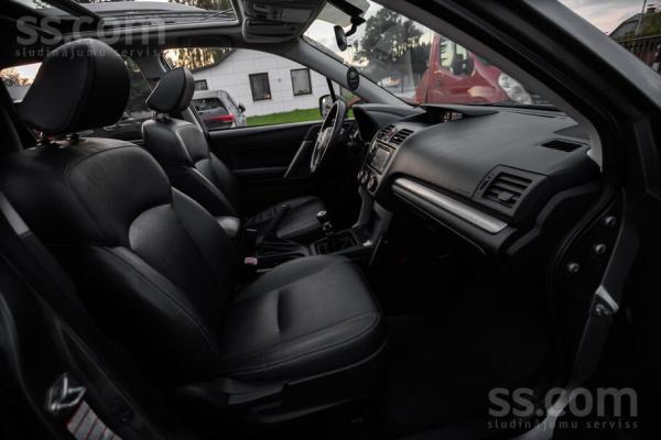 Zaļš Subaru Forester 2014 Jelgava, ar dzinēja tilpumu 2.00 L un nobraukumu 234 tūkst. km par 6500 €, foto 8 vietnē AUTOMOTO.COM.LV