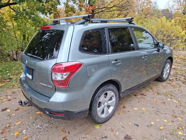 Green Subaru Forester 2016 in Klaipeda, with an engine capacity of 2.50 L and mileage of 152 thousand km for 7999 €, photo 5 on AUTOMOTO.COM.LV