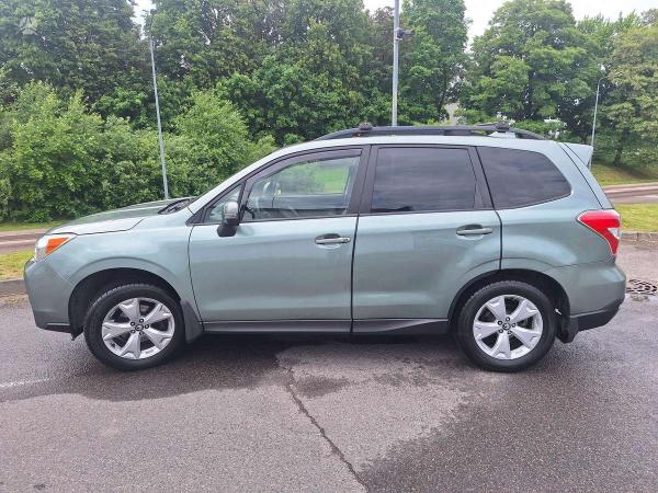 Green Subaru Forester 2016 in Kaunas, with an engine capacity of 2.50 L and mileage of 189 thousand km for 8500 €, photo 1 on AUTOMOTO.COM.LV