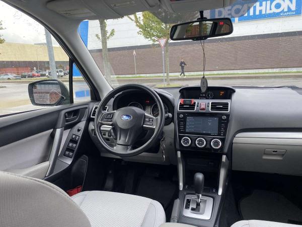 Green Subaru Forester 2016 in Klaipeda, with an engine capacity of 2.50 L and mileage of 139 thousand km for 9500 €, photo 1 on AUTOMOTO.COM.LV