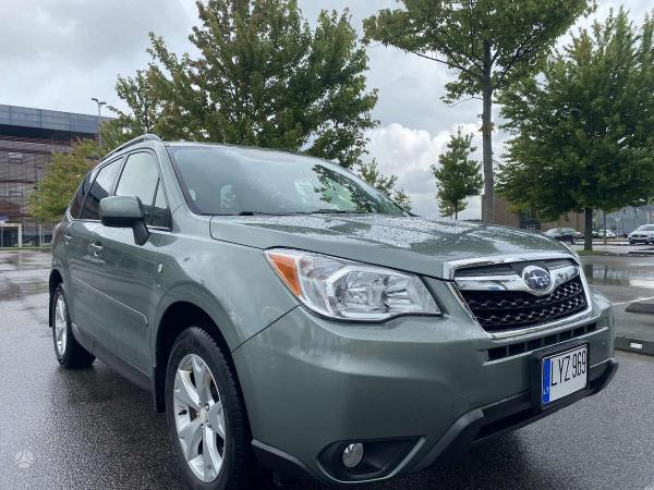 Green Subaru Forester 2016 in Klaipeda, with an engine capacity of 2.50 L and mileage of 139 thousand km for 9500 €, photo 3 on AUTOMOTO.COM.LV