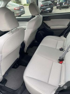 Green Subaru Forester 2016 in Klaipeda, with an engine capacity of 2.50 L and mileage of 139 thousand km for 9500 €, photo 10 on AUTOMOTO.COM.LV