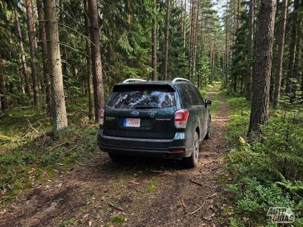 Zaļš Subaru Forester 2017 Viļņa, ar dzinēja tilpumu 2.00 L un nobraukumu 95 tūkst. km par 10900 €, foto 4 vietnē AUTOMOTO.COM.LV