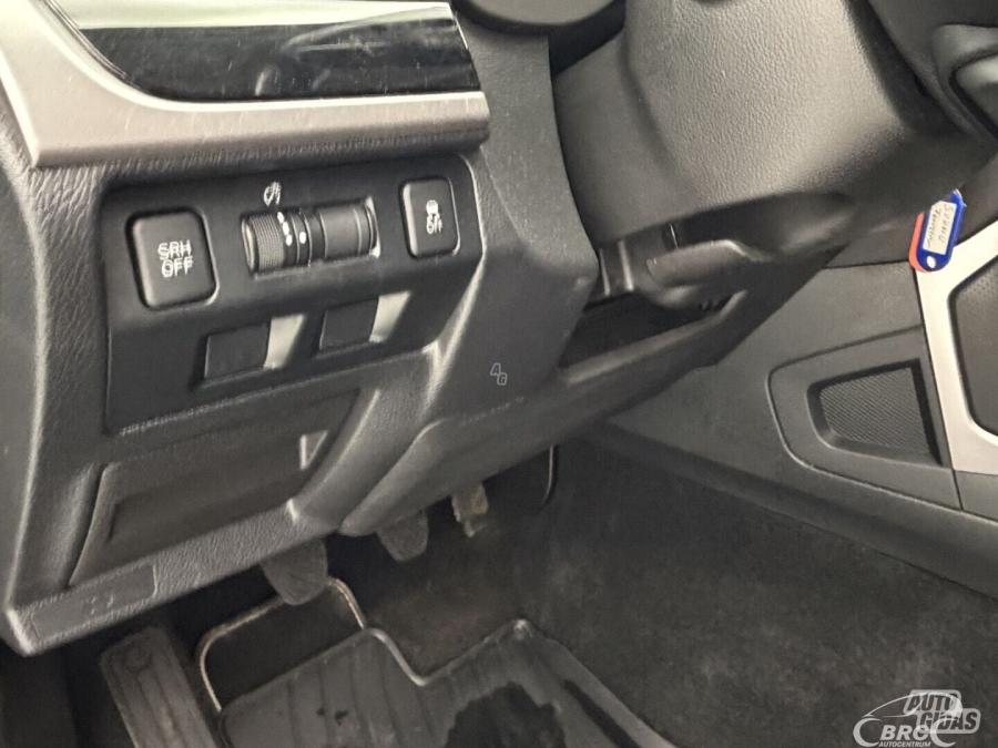 Green Subaru Forester 2017 in Avizieniai, with an engine capacity of 2.00 L and mileage of 95 thousand km for 11000 €, photo 26 on AUTOMOTO.COM.LV