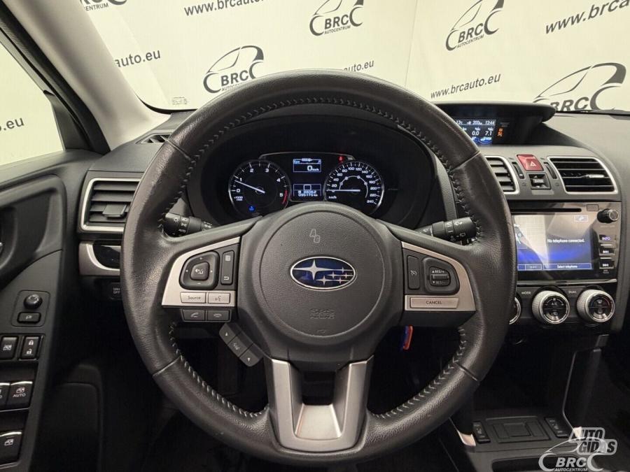 Green Subaru Forester 2017 in Avizieniai, with an engine capacity of 2.00 L and mileage of 95 thousand km for 11000 €, photo 29 on AUTOMOTO.COM.LV