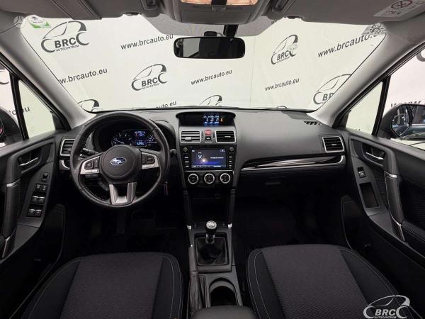 Zaļš Subaru Forester 2017 Viļņa, ar dzinēja tilpumu 2.00 L un nobraukumu 95 tūkst. km par 9900 €, foto 4 vietnē AUTOMOTO.COM.LV