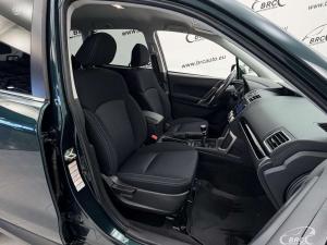 Green Subaru Forester 2017 in Vilnius, with an engine capacity of 2.00 L and mileage of 95 thousand km for 9900 €, photo 9 on AUTOMOTO.COM.LV