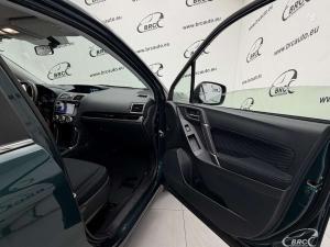 Green Subaru Forester 2017 in Vilnius, with an engine capacity of 2.00 L and mileage of 95 thousand km for 9900 €, photo 10 on AUTOMOTO.COM.LV