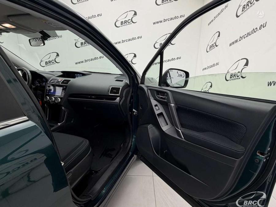 Green Subaru Forester 2017 in Vilnius, with an engine capacity of 2.00 L and mileage of 95 thousand km for 9900 €, photo 10 on AUTOMOTO.COM.LV